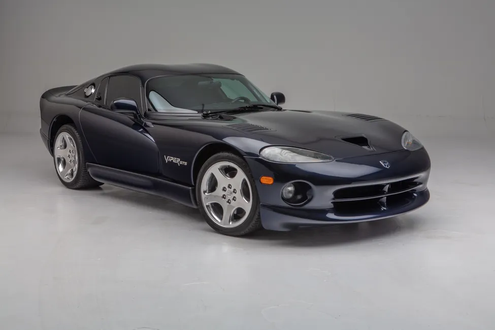 2001 1k-Mile Dodge Viper GTS GTS for sale on Sotheby’s Motorsport ...
