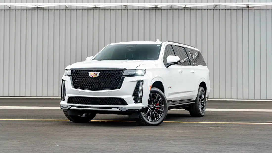 2024 Cadillac Escalade ESV V-Series for sale on Sotheby’s Motorsport ...