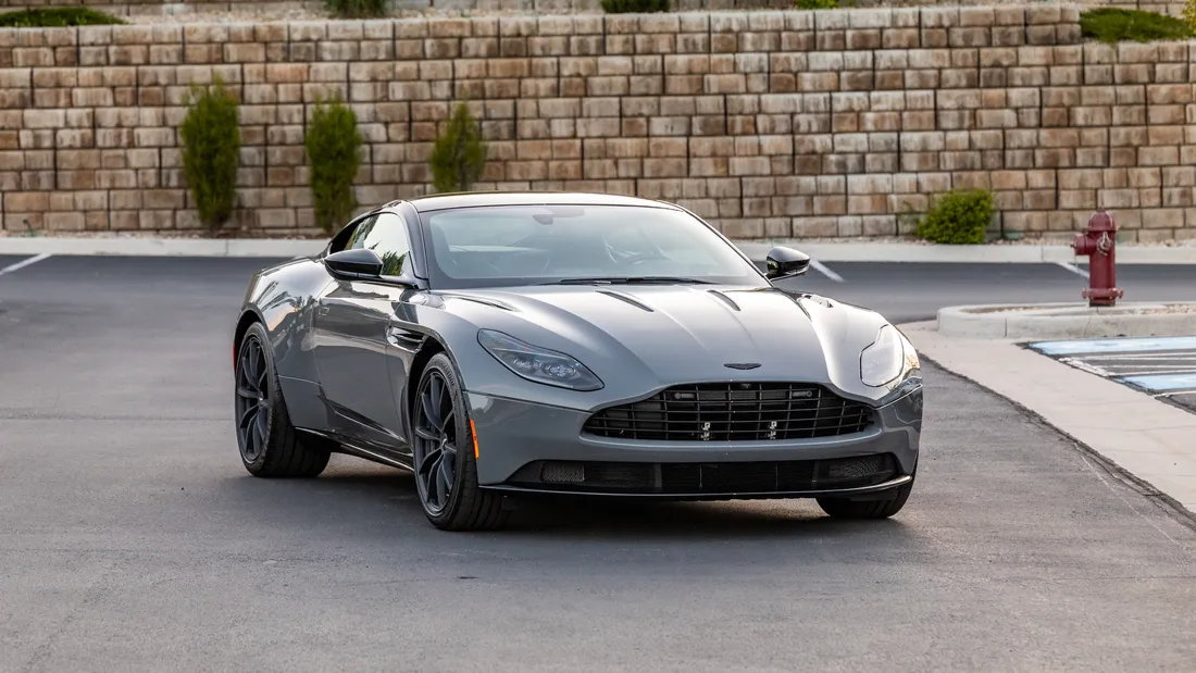 2023 Aston Martin Db11 5 2l V12 Coupe